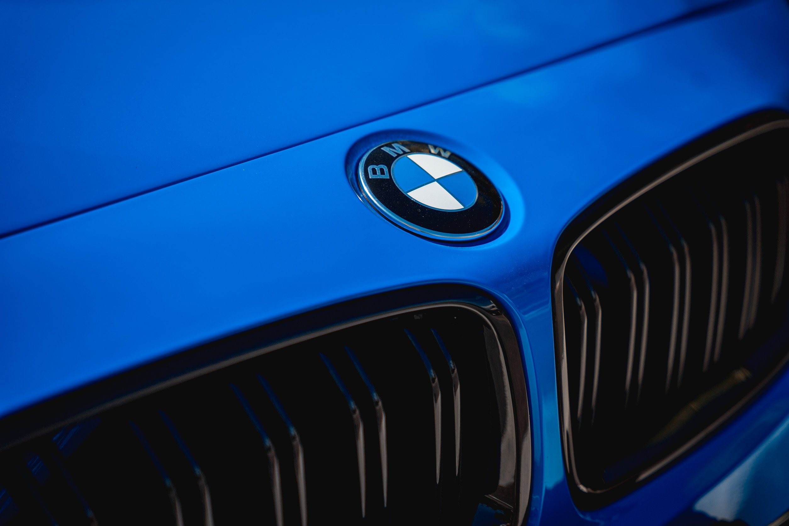 Que veut dire BMW : origine et évolution de la marque allemande